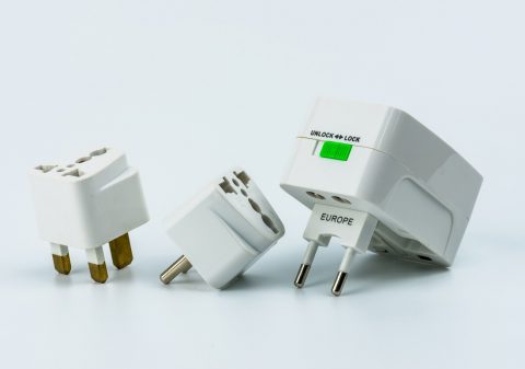 The Best Travel Adapters of 2025 | Rising Tech